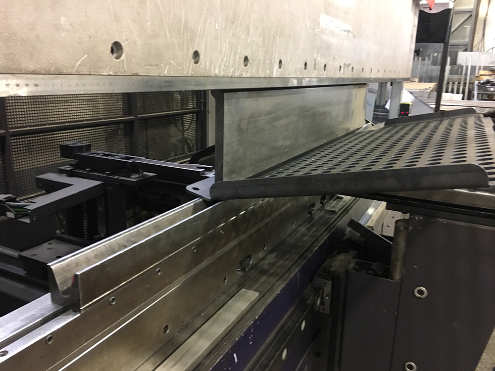 CNC Folding Bradford | WMspence